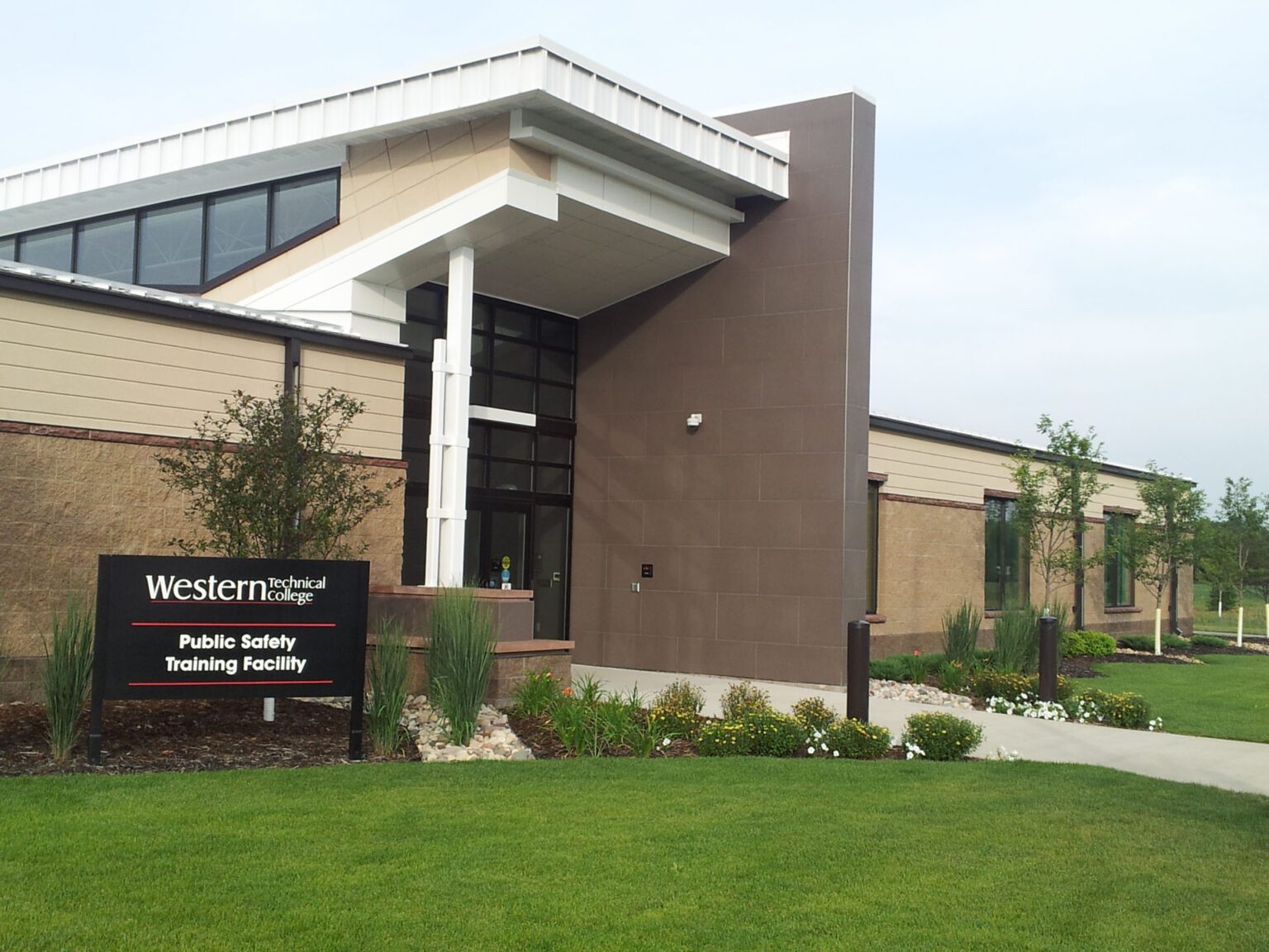 Western Technical College: Public Safety Training Center - Harwood